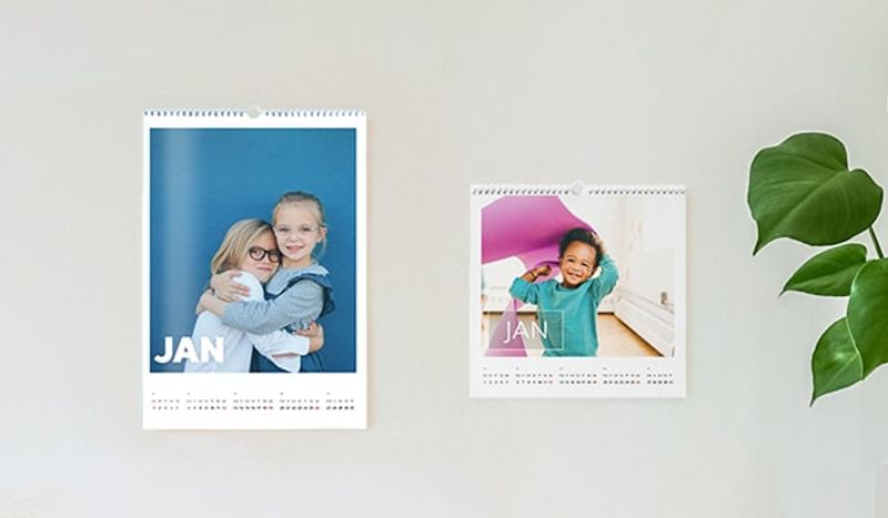Matt or Glossy Photo Calendar » Quick & Easy » Start Now!