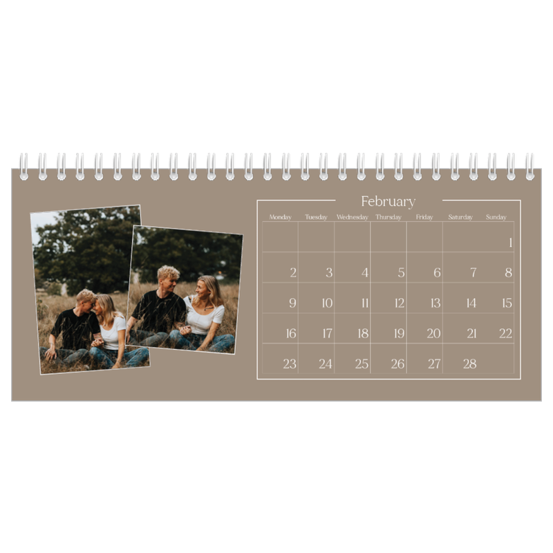 Crafted memories | Calendar desk